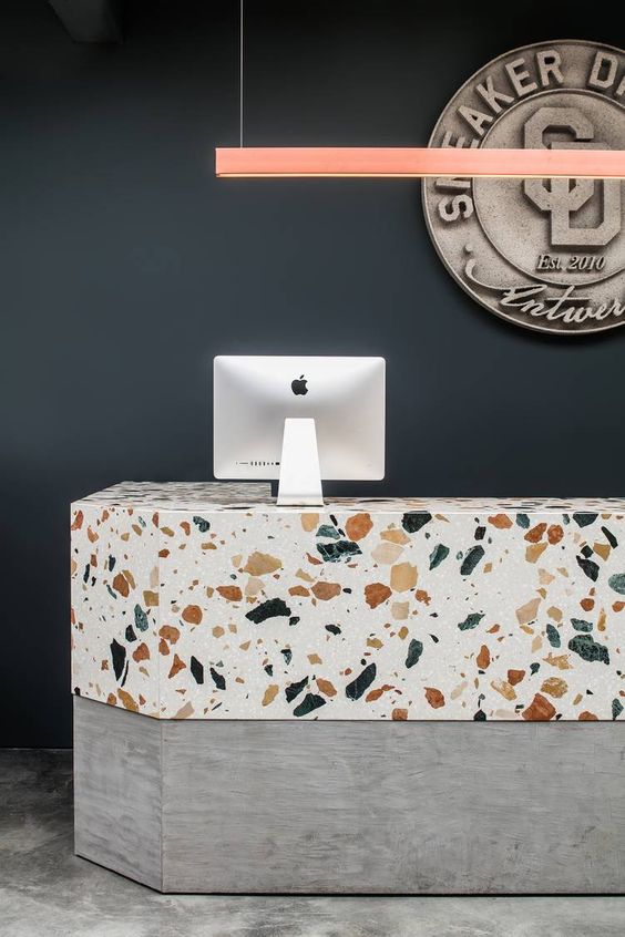 Elegant Front Desk Designs for Beauty Studios — M2 Retail